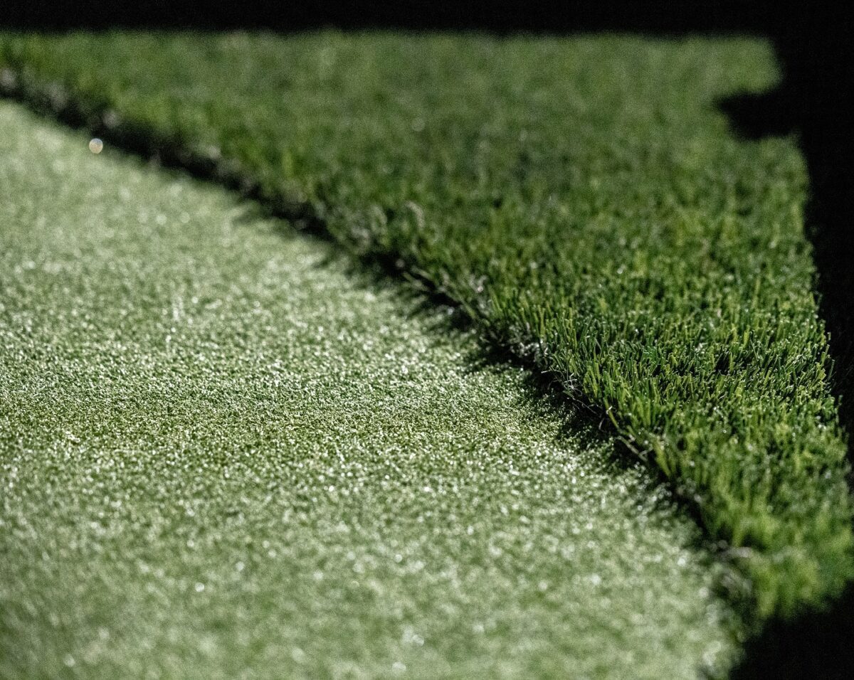 Premium Grass Blades Putting Green Installation Expert Tips